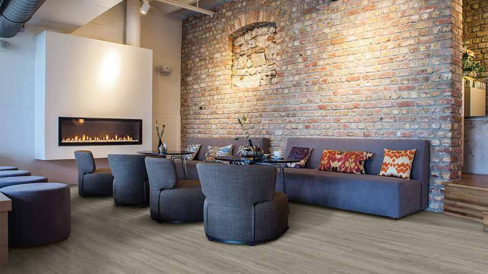 COREtec Plus XL - Waterproof Foamed Core | USFloors